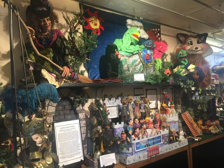Current Exhibit - Portland Puppet Museum