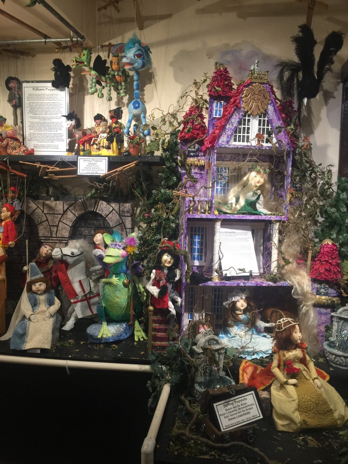 Current Exhibit - Portland Puppet Museum