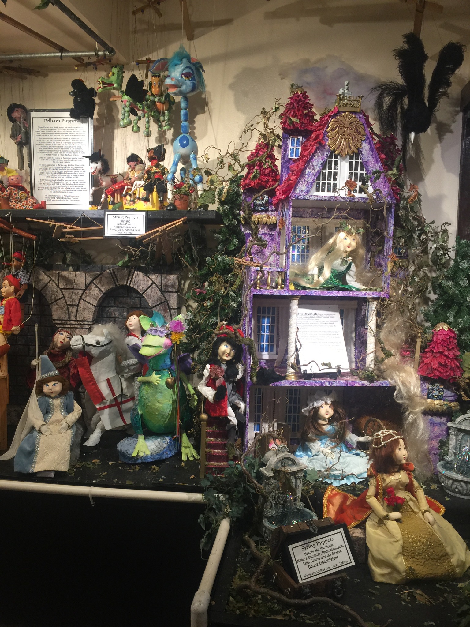 Current Exhibit - Portland Puppet Museum